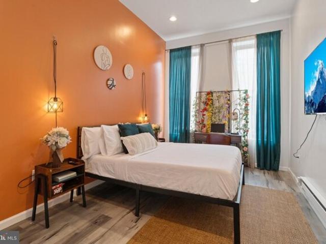 W Diamond St, Philadelphia, Home For Sale