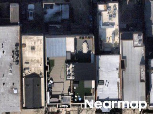 W Division St Apt 202