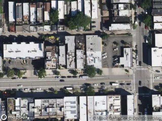 W Division St