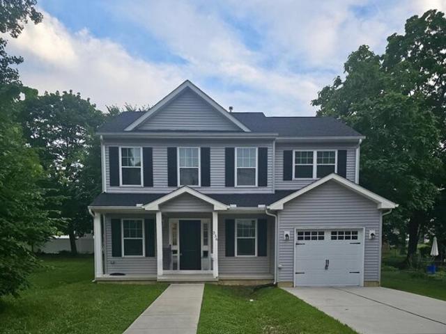 W Evesham Ave, Magnolia, Home For Sale