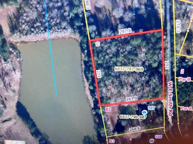W E Smith Rd, Greenwood, SC 29649