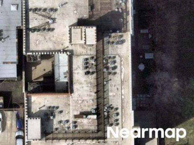 W Eastwood Ave Apt 305