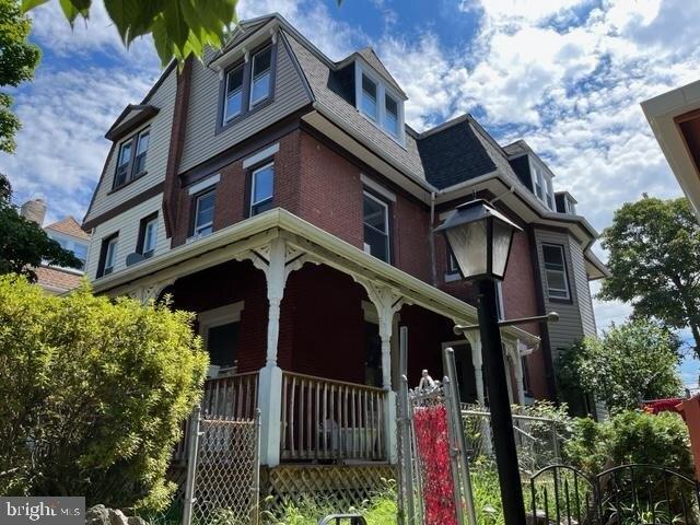 W Earlham Ter, Philadelphia, Home For Sale