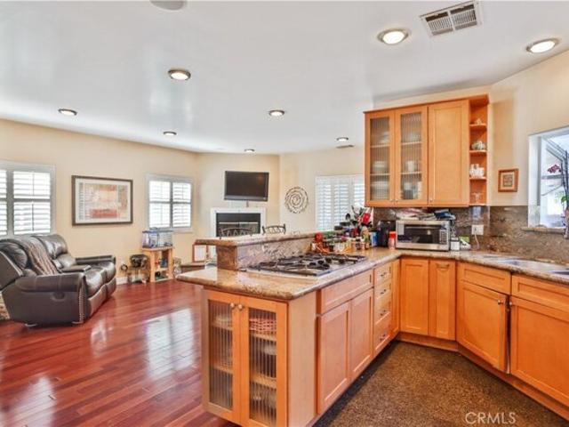 W Ellis Ave, Inglewood, Home For Sale