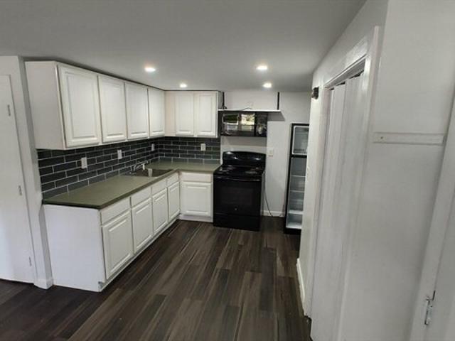 W Elm St Apt,brockton, Condo For Sale