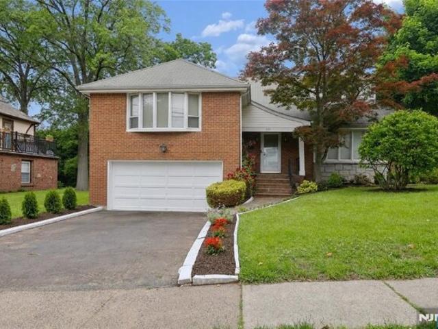 W Englewood Ave, Teaneck, Home For Sale