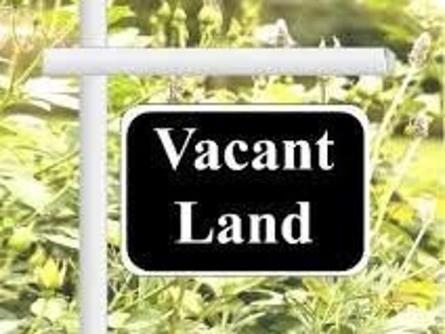 W End Ave, Bayville, NJ 08721