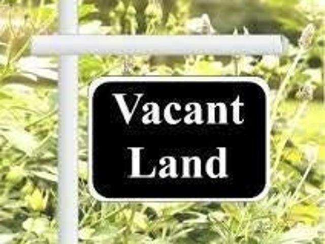 W End Ave, Bayville, NJ 08721