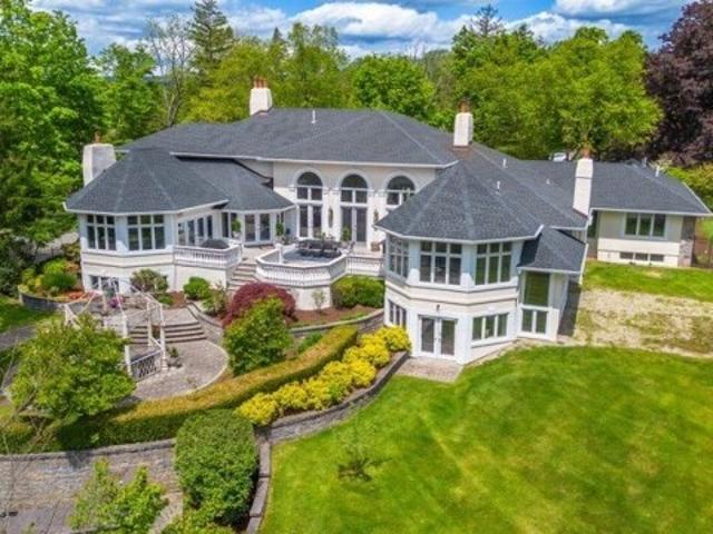 W End Dr, Stillwater, Home For Sale