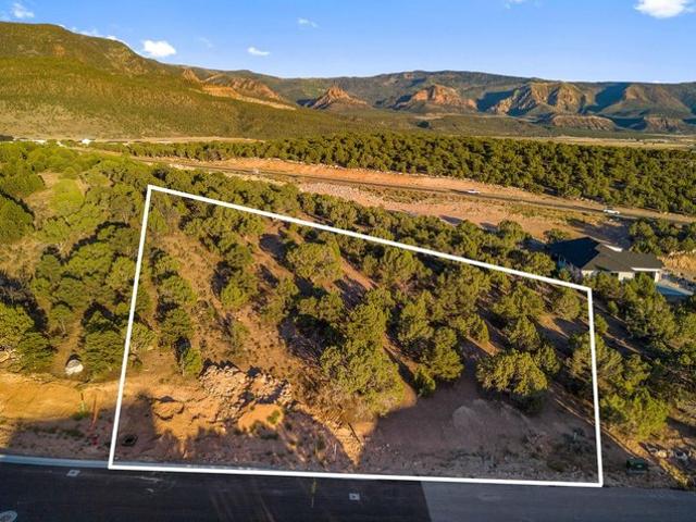 W Estate Dr Unit 14, Cedar City, UT 84720