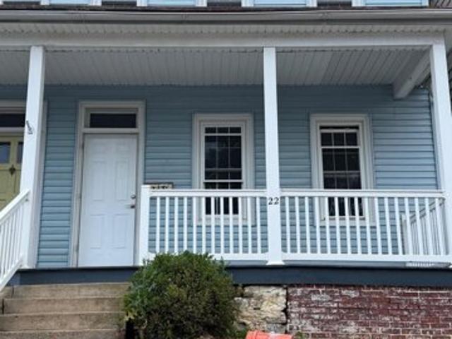 W Fulton St, Ephrata, Home For Sale