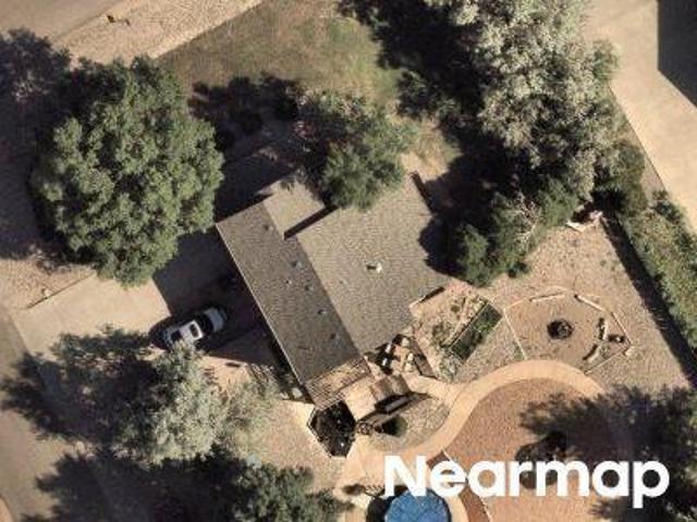 W Fairway Dr