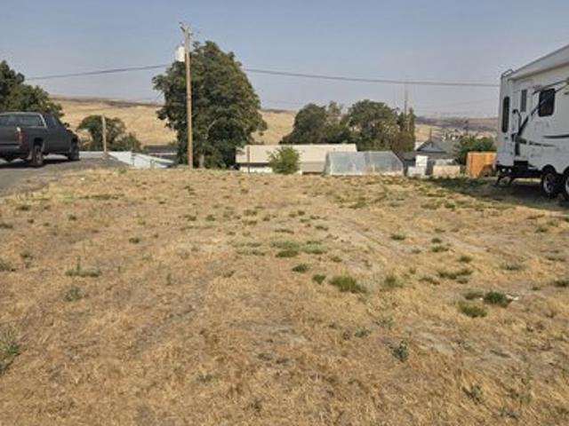 W Fifth St, Arlington, OR 97812