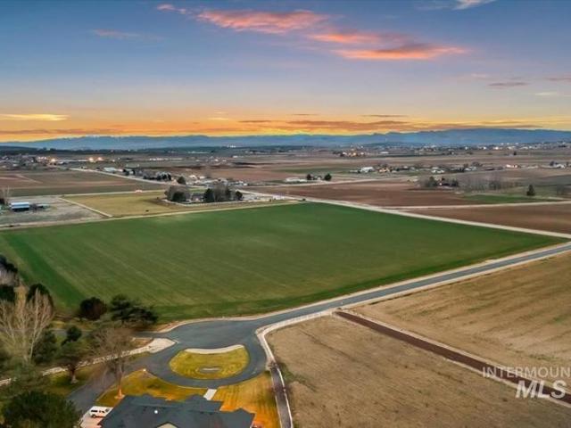 W Foxy Ln, Kuna, ID 83634
