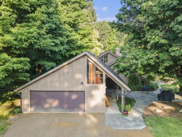 W Guernsey Lake Rd, Delton, Home For Sale