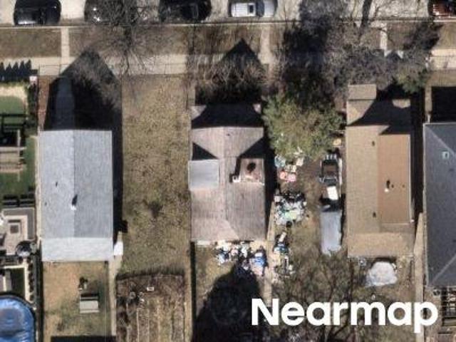 W Gunnison St