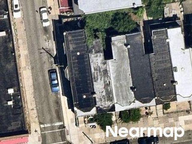 W Girard Ave