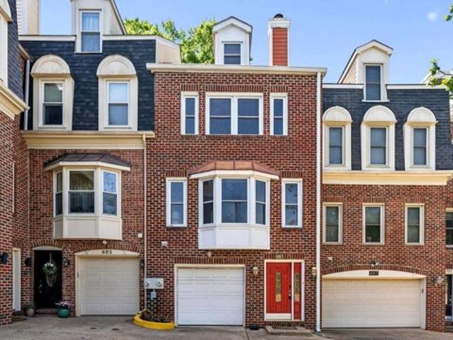 W Glebe Rd, Alexandria, Home For Sale