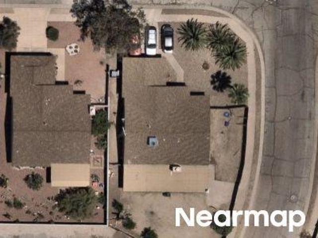 W Great Oak Dr