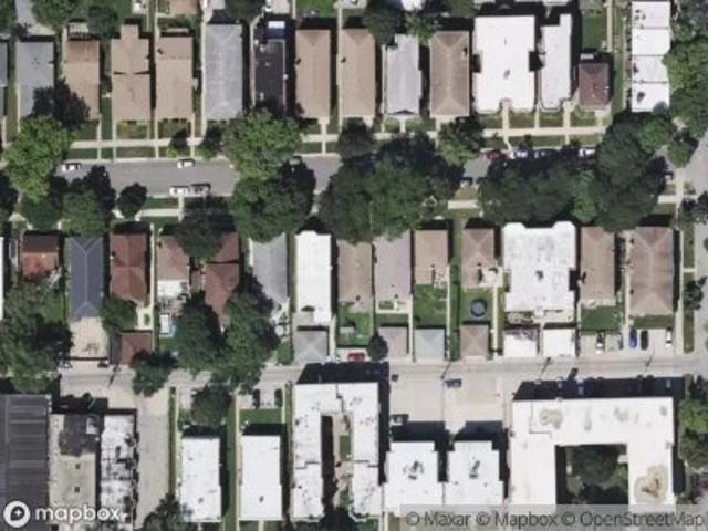 W Greenleaf Ave