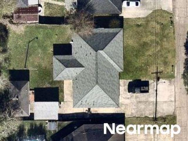 W Greenridge Dr