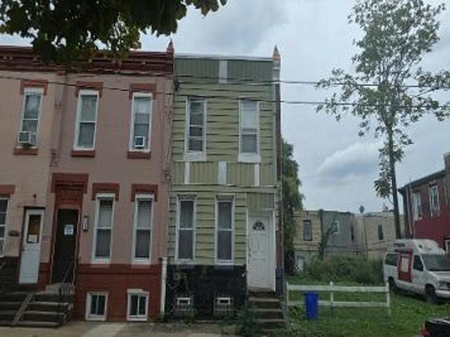 W Huntingdon St