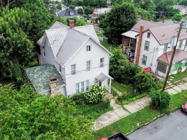 W Halley St, Mount Union, Home For Sale