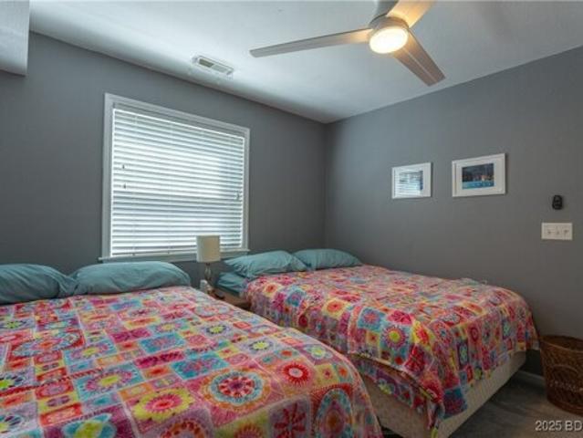 W Harbour Towne Dr Unit,lake Ozark, Condo For Sale