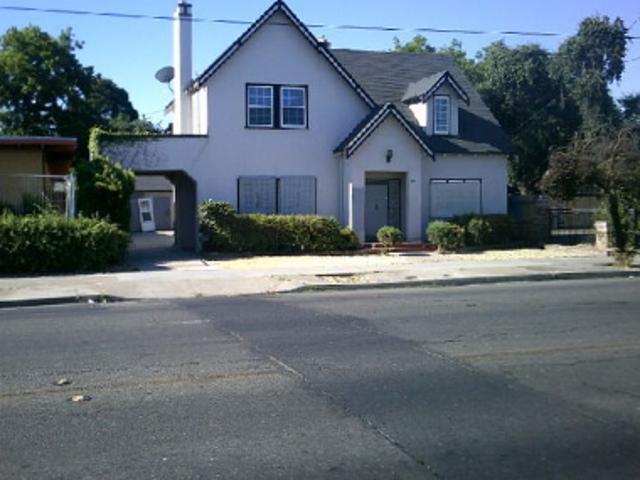 W Harding Way