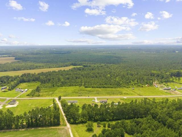 W Highway 19, Loris, SC 29569