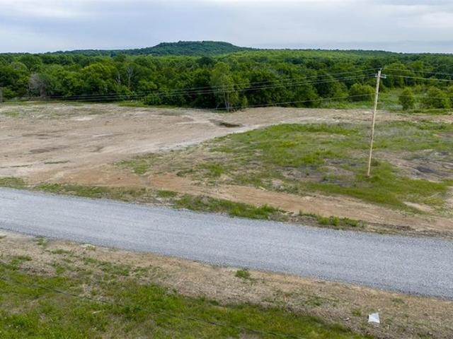 W Highway 75, Henryetta, OK 74437