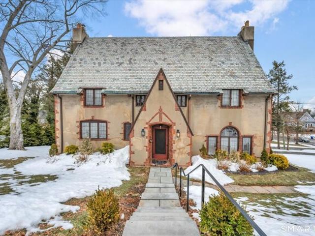 W Hill Dr, West Hartford, Home For Sale