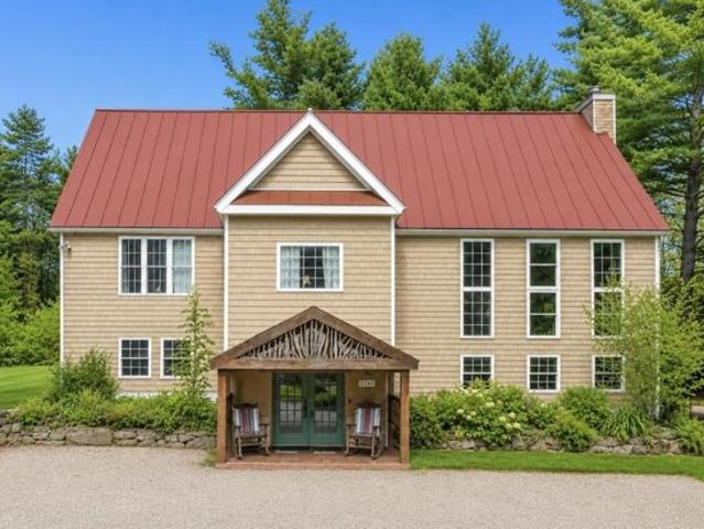 W Hill Rd S, Jamaica, Home For Sale