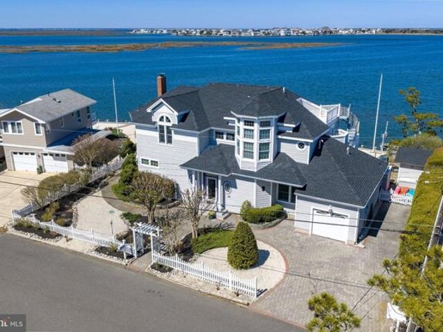 W Holly Dr, Long Beach Township, Home For Sale