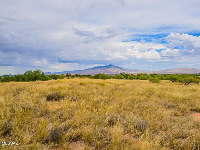 W Horse Ride Loop Unit 51, Benson, AZ 85602