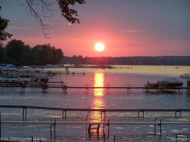 W Houghton Lake Dr #,denton Township, Home For Sale