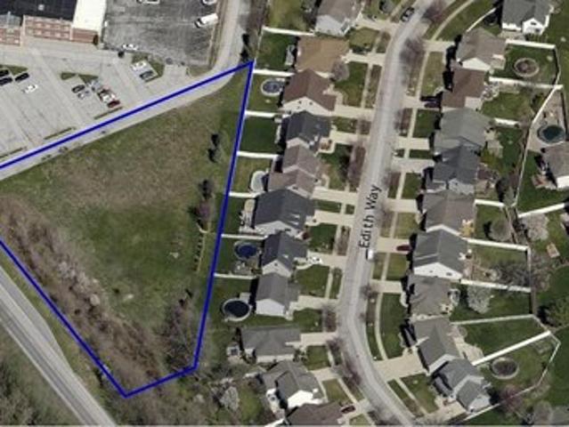W Joliet St, Crown Point, IN 46307