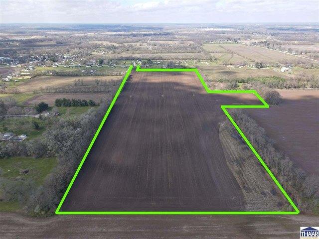 W Kennett Dr, Terre Haute, IN 47802