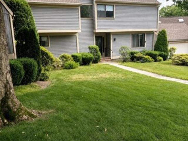 W Lyon Farm Dr Unit,greenwich, Condo For Sale