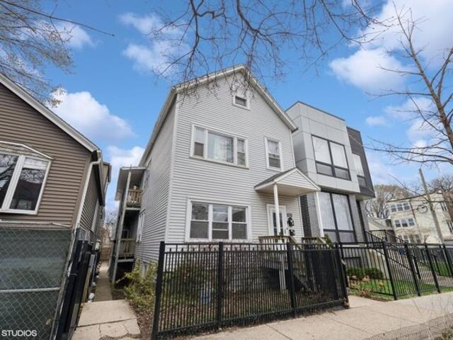 W Lyndale St, Chicago, Home For Sale