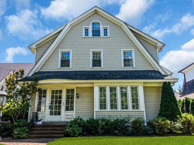 W Lake Dr, Spring Lake, Home For Sale