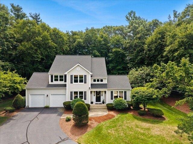 W Lake Dr, Taunton, Home For Sale