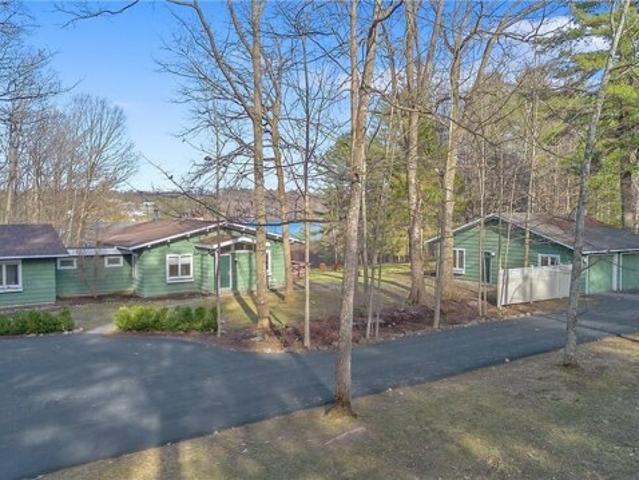 W Lake Rd, Cazenovia, Home For Sale