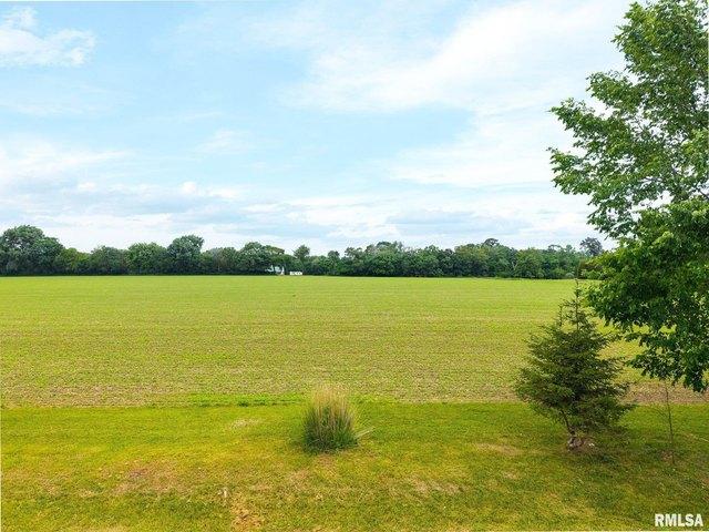 W Lamplighter Ln, Hanna City, IL 61536