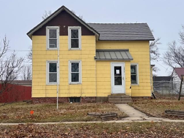 W Lincolnway St