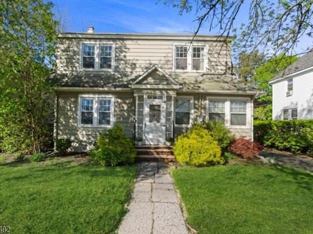 W Passaic St, Maywood, Home For Sale