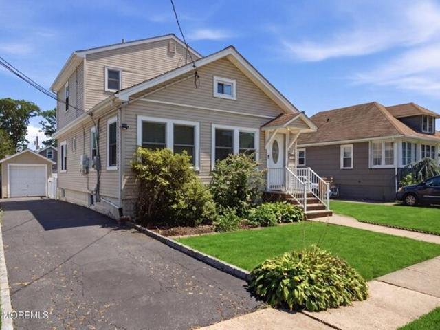 W Park Ave, Avenel, Home For Sale
