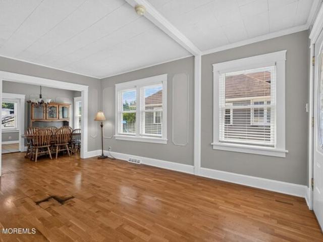 W Park Ave, Avenel, Home For Sale