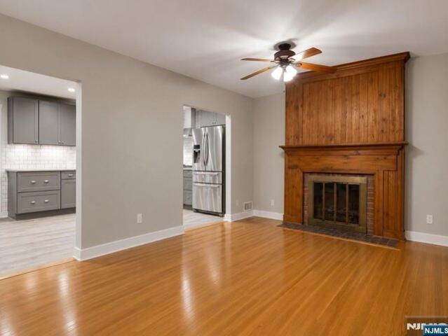 W Park Ave, Park Ridge, Home For Sale
