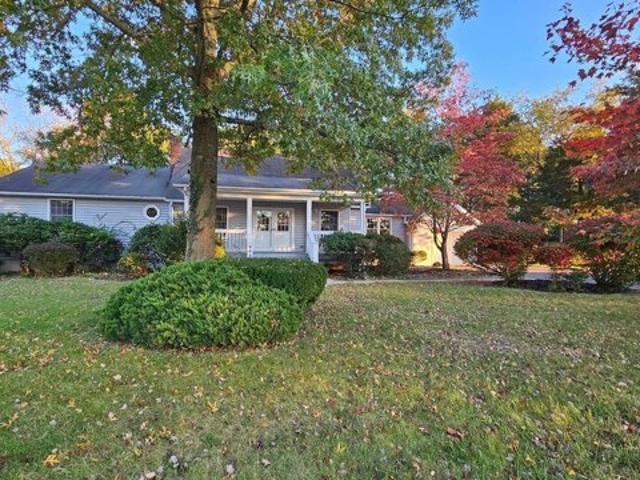 W Park Dr, Bridgeton, Home For Sale